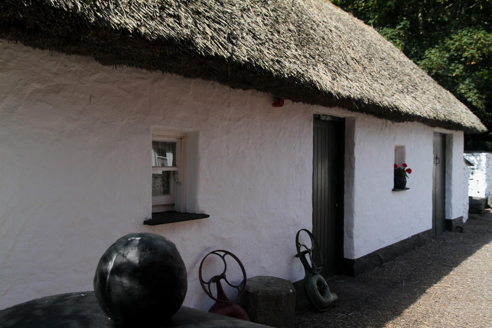 Bunratty Castle and Folk Park | ticket prices and opening hours ...