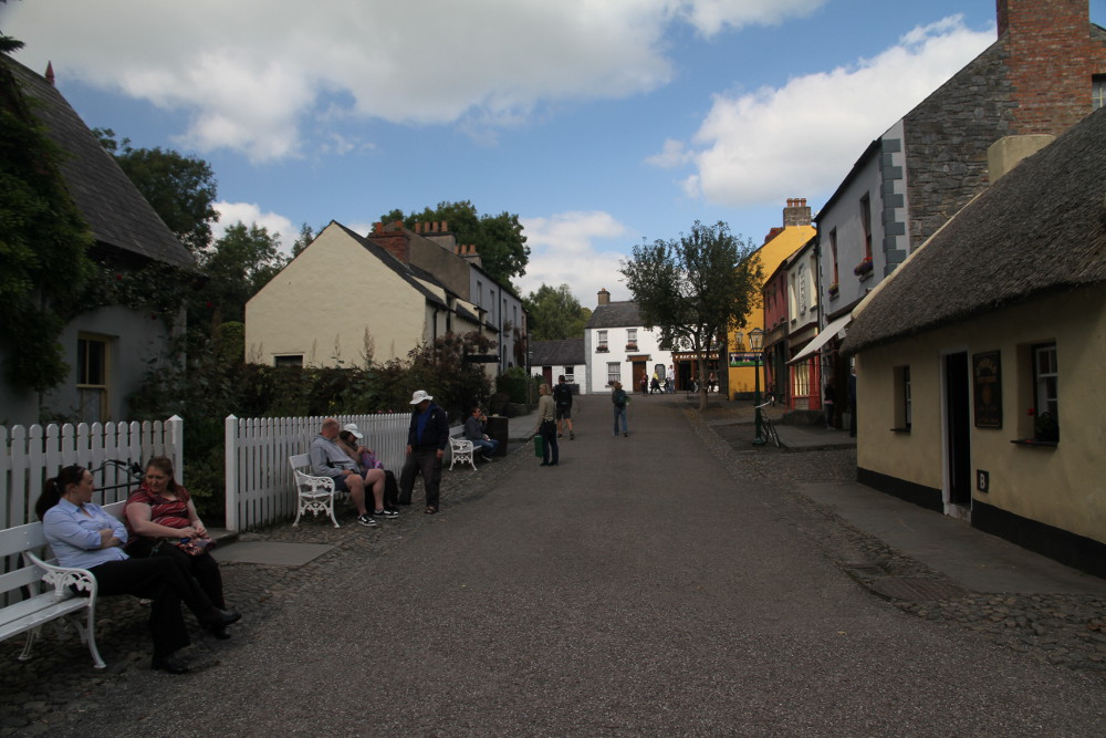 Bunratty Castle and Folk Park | ticket prices and opening hours ...