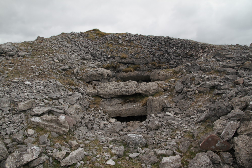 Carrowkeel Passage Tomb Cemetery | information | photos | map