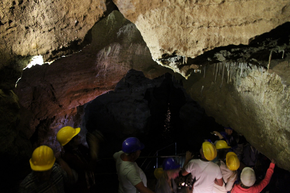 Doolin Cave | Pol an Ionáin | The Great Stalactite | Co. Clare